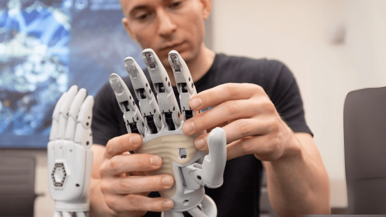 3D Printing a Myoelectric Bionic Prosthetic Hand - Endeavor 3D